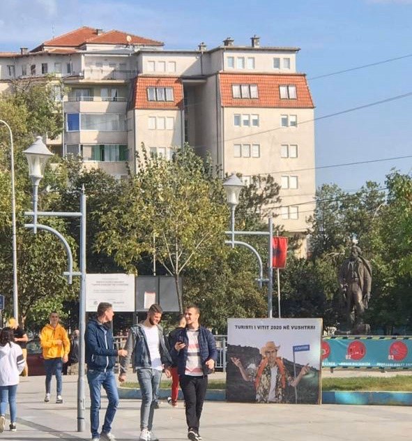 PDK në Vushtrri e shpall Xhafer Tahirin “Turisti i vitit 2020 PDK në Vushtrri e shpall Xhafer Tahirin “Turisti i vitit 2020