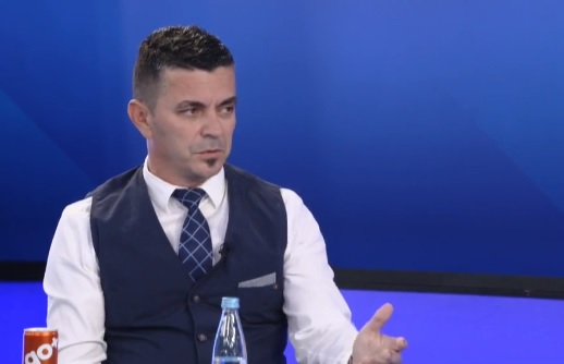 Ish-drejtori i RTK-së: Në këtë odë të deputetit të LVV-së u zgjodh ... Ish-drejtori i RTK-së: Në këtë odë të deputetit të LVV-së u zgjodh ...
