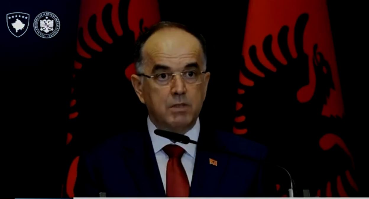 Begaj uron liberalizimin e vizave për kosovarët: Arritje e merituar ... Begaj uron liberalizimin e vizave për kosovarët: Arritje e merituar ...