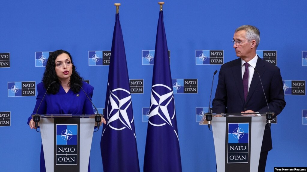 Thirrja e Stoltenberg dhe kërkesa e Osmanit në selinë e NATO-s Thirrja e Stoltenberg dhe kërkesa e Osmanit në selinë e NATO-s
